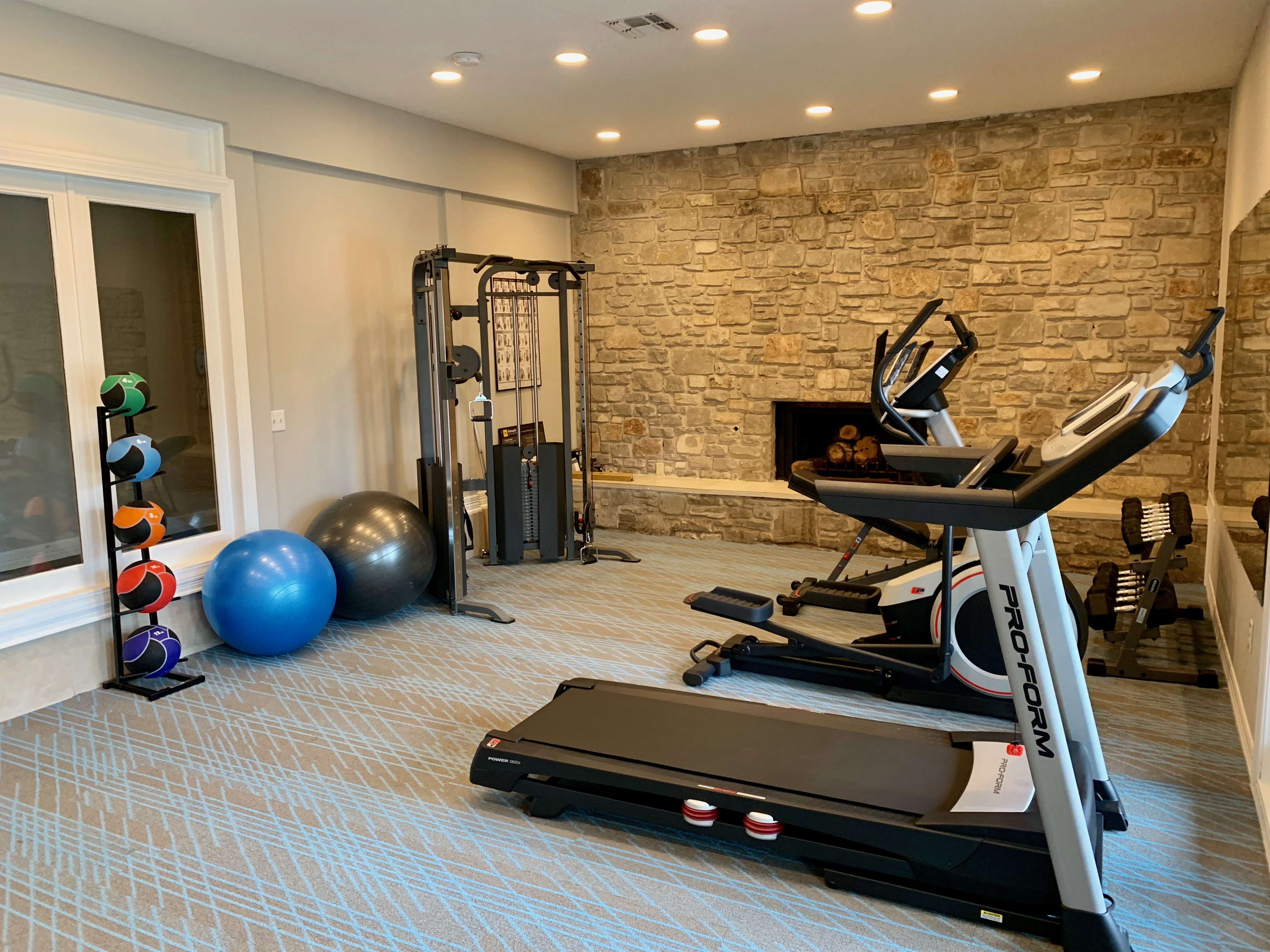 San Antonio, TX Apartment Photos, Videos, Plans | The Connally ...